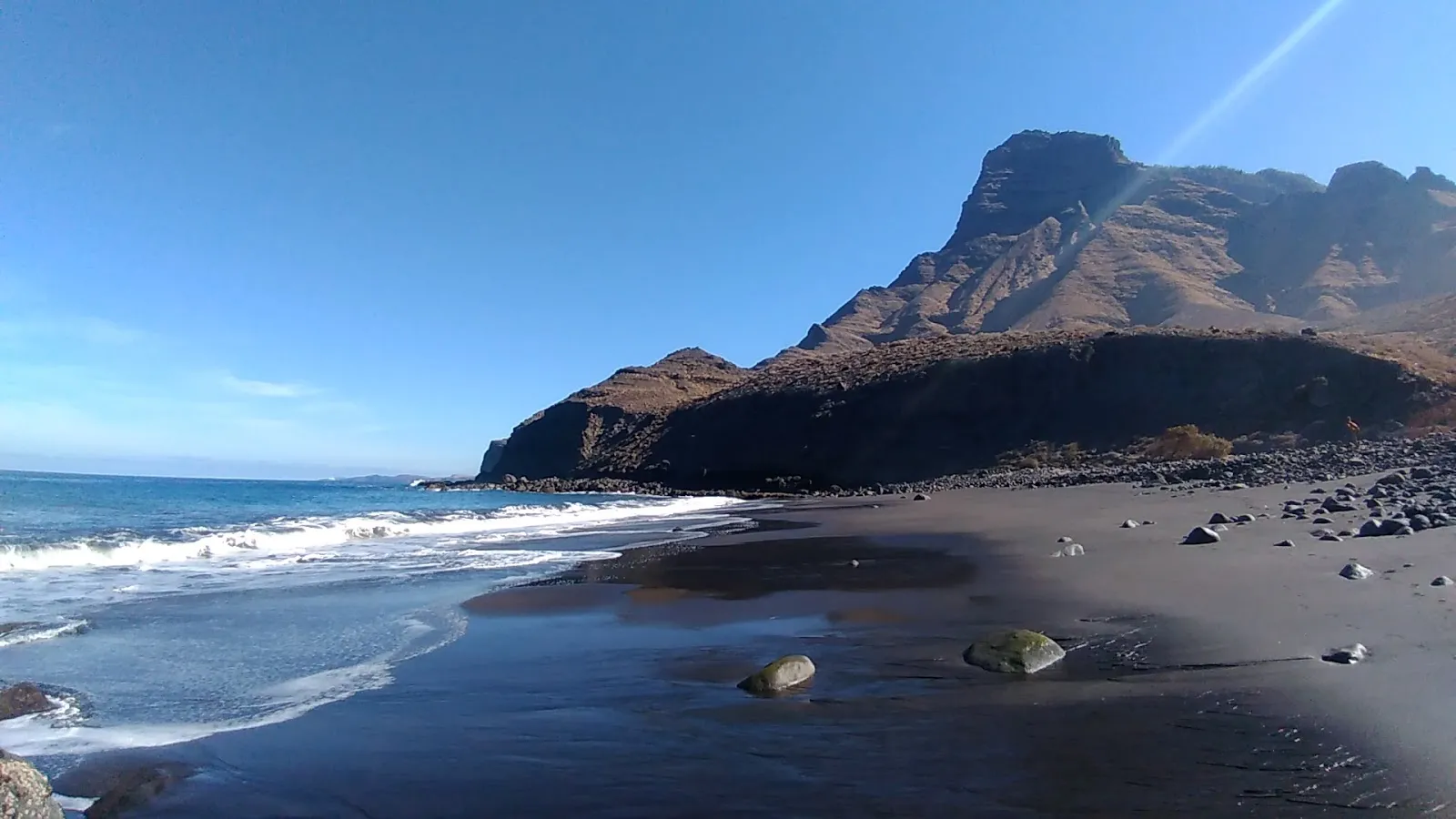 El Risco: A hidden beach in Agaete, Gran Canaria